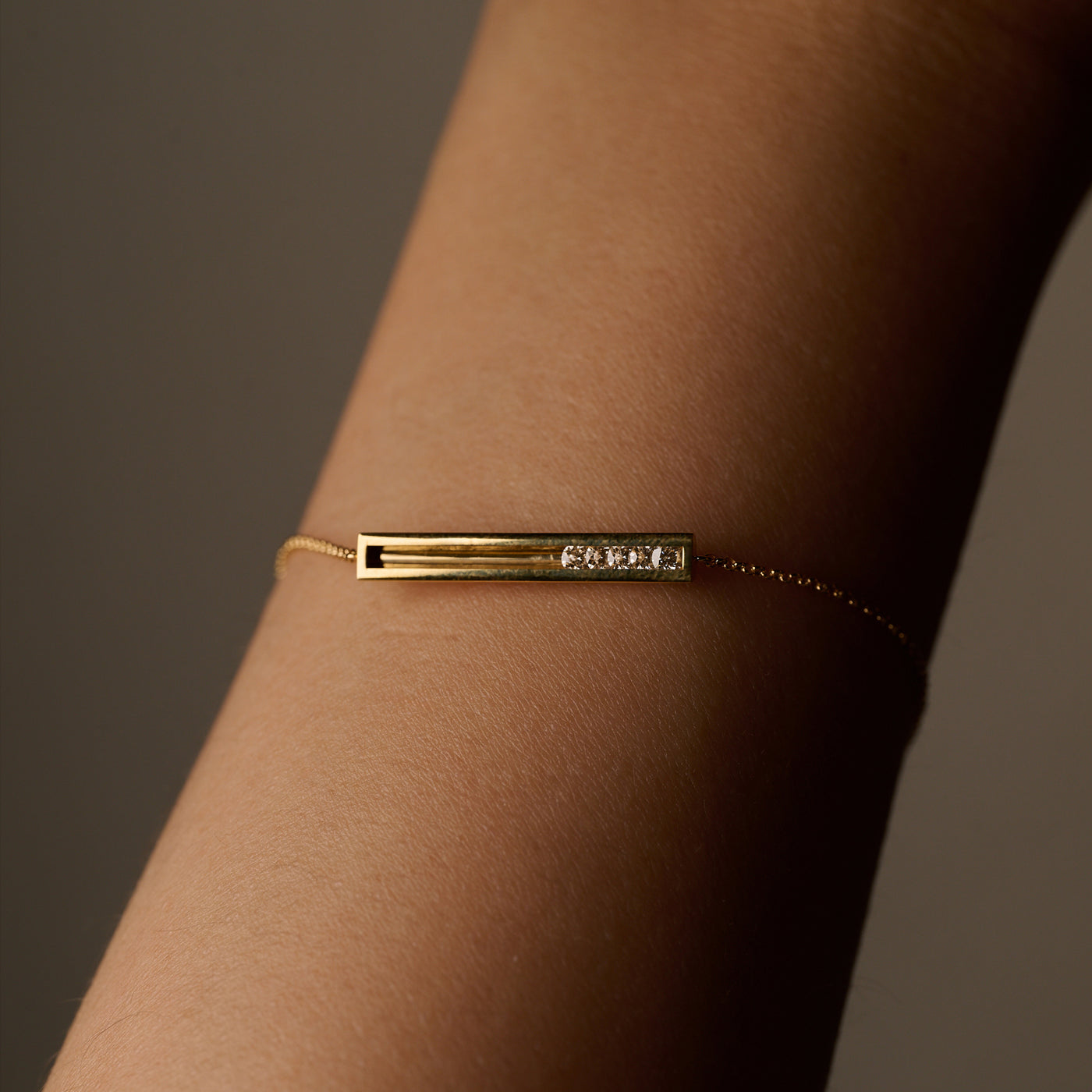 MOVING BRACELET L